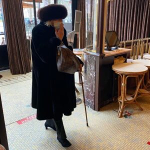 Bookcore: How Everyone Is Dressing Like a Bookstore Regular — Die ...