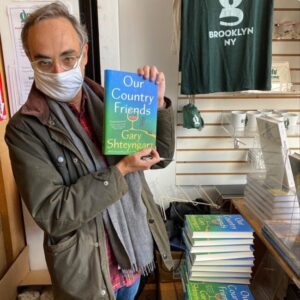 Bookcore: How Everyone Is Dressing Like a Bookstore Regular — Die ...